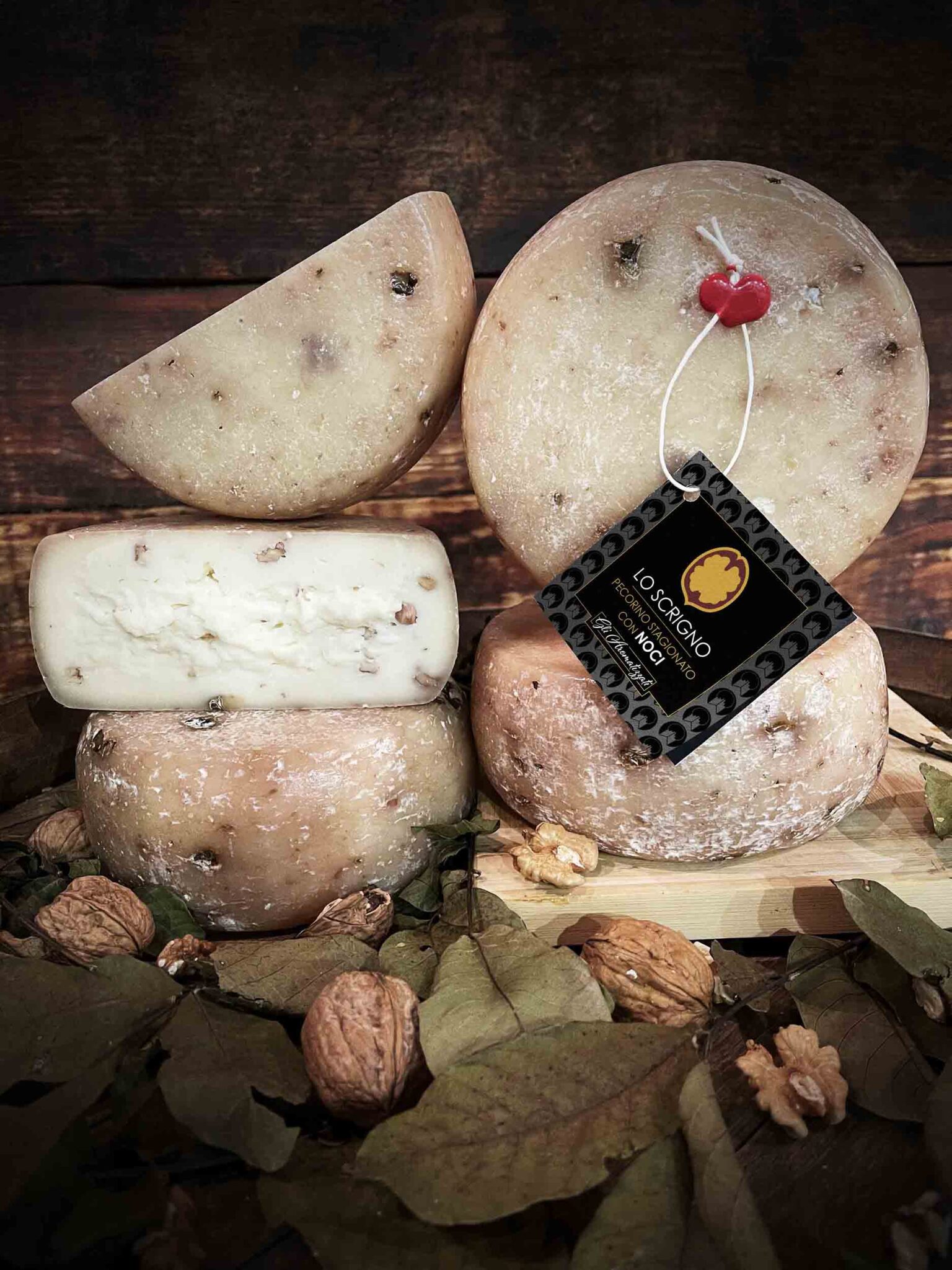 LO SCRIGNO - AGED SHEEP CHEESE WITH WALNUTS - Rocca Toscana Formaggi